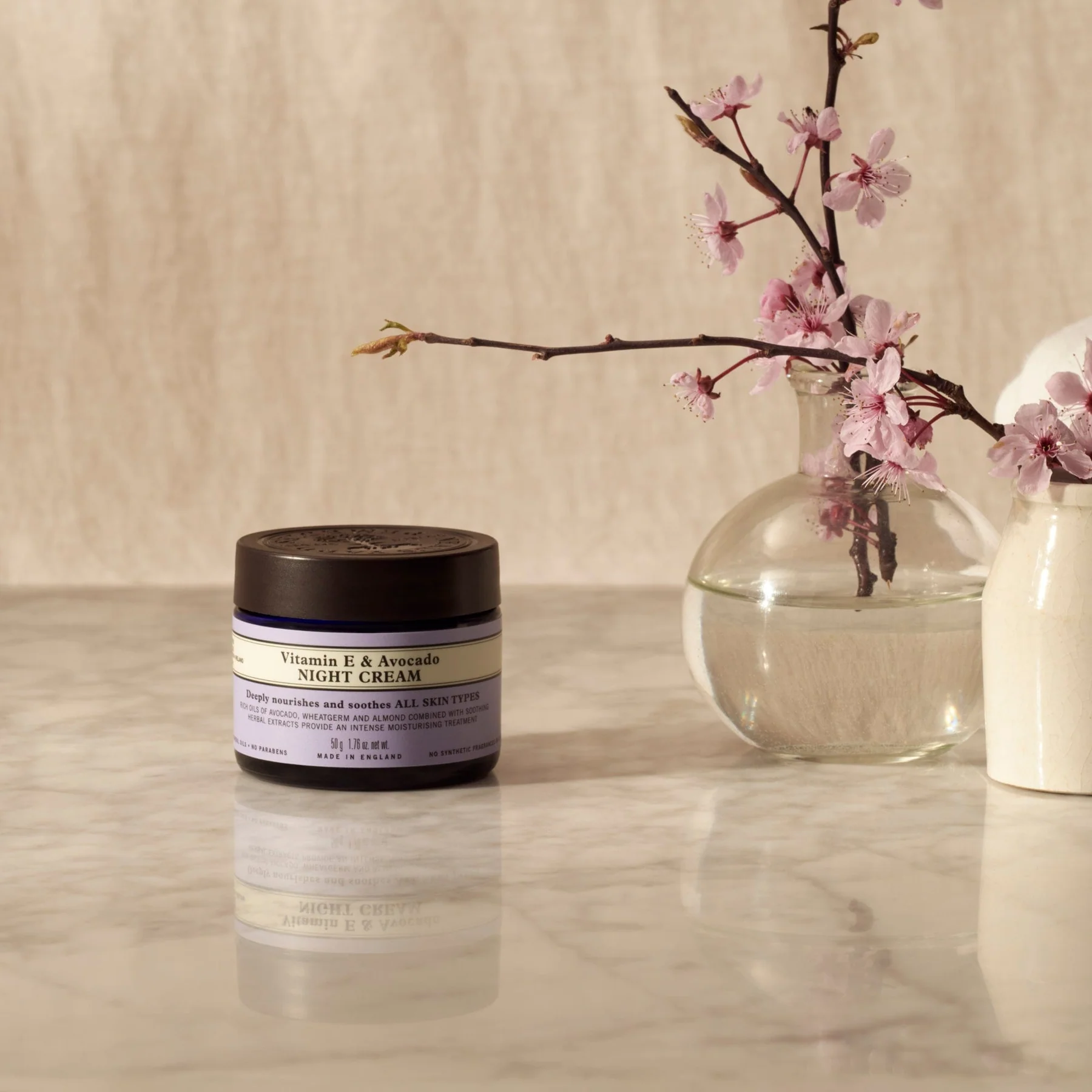 Vitamin E & Avocado Night Cream 50g – Neal's Yard Remedies Singapore